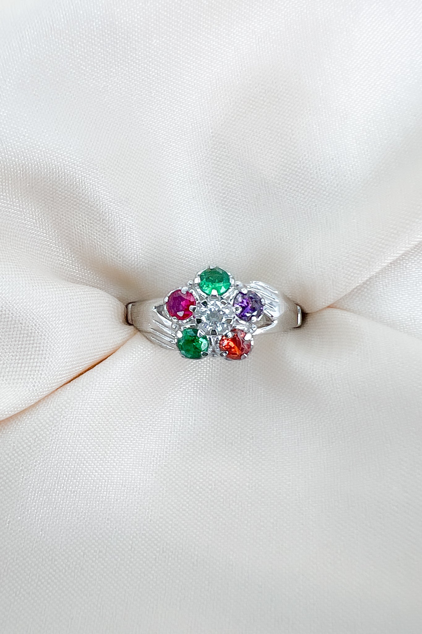 Regard Bloom Ring - Silver – Ether Jewelry